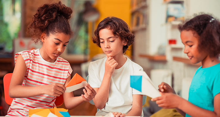 Children learning origami - Army&You